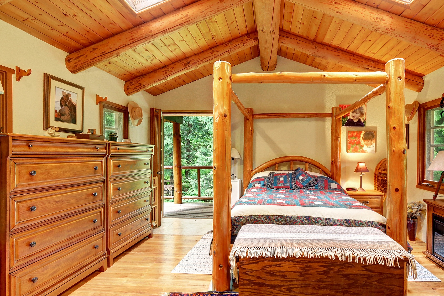 Stunning Log Home on 5 acres ~ organically farmed with rentable ADU and ...