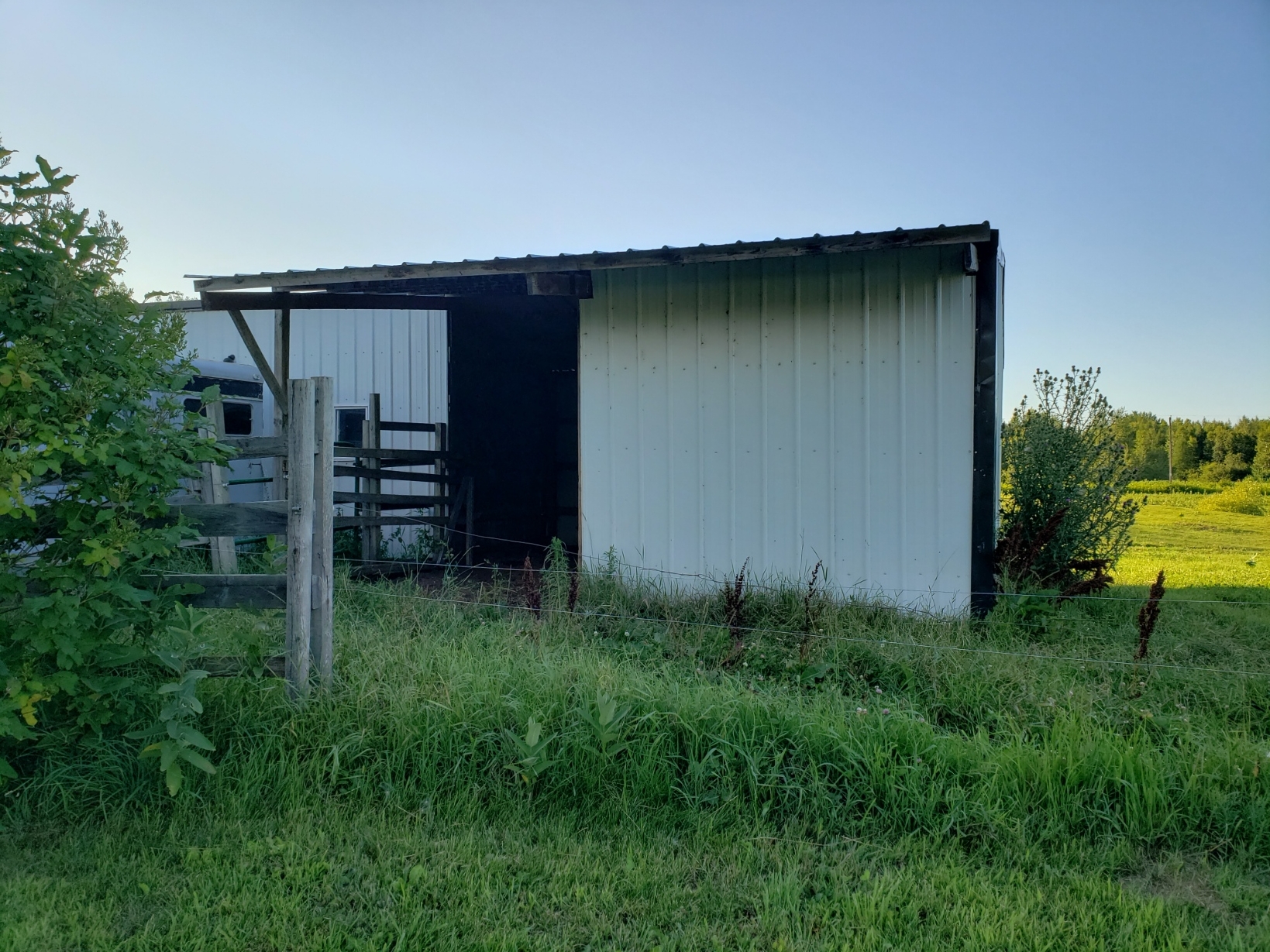 Family Multiple use farming/ business Homestead - SurvivalRealty.com