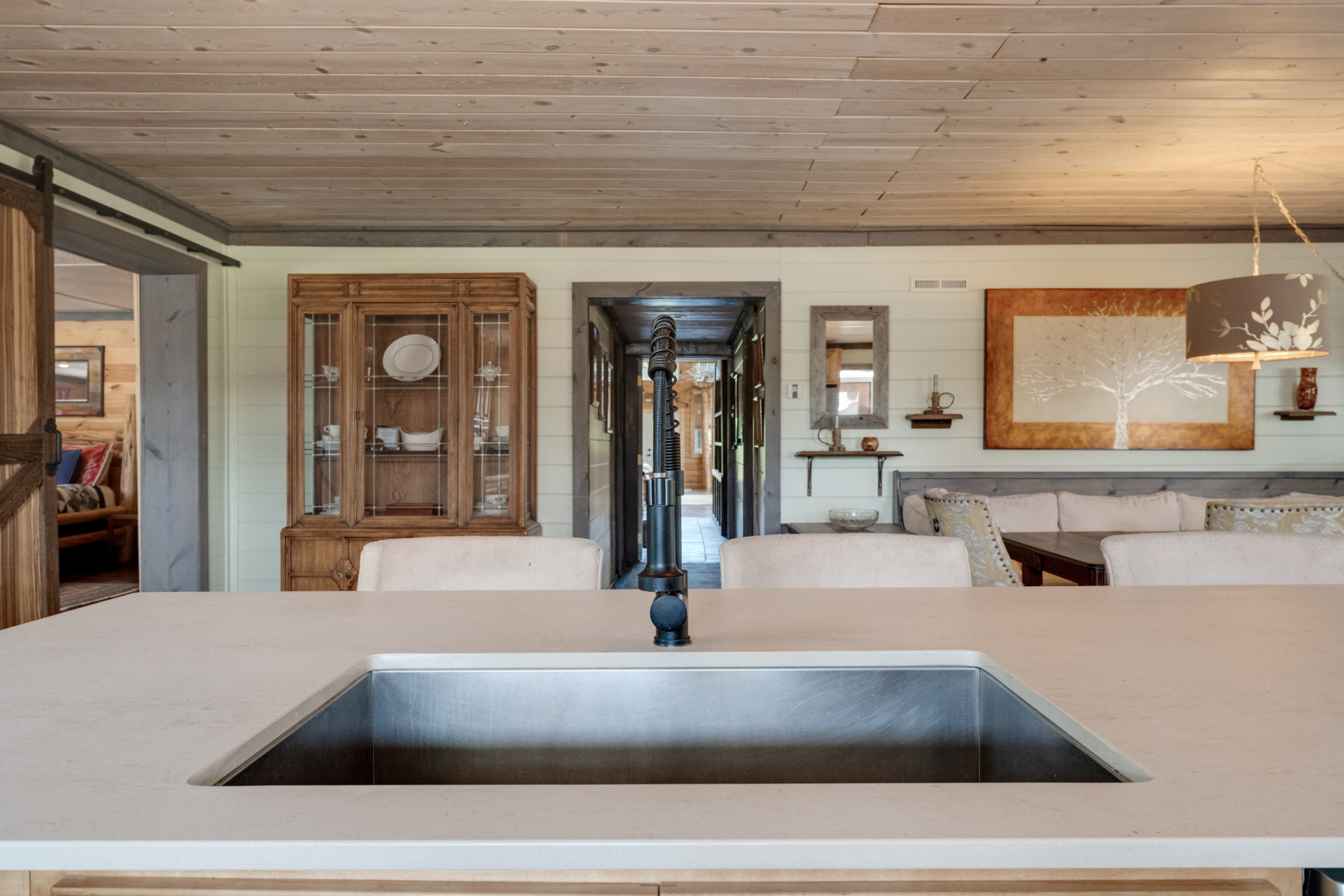 📍 Stunning Off-Grid Retreat in Ishpeming, MI | 6865 Co Rd PRB 🏡 ...