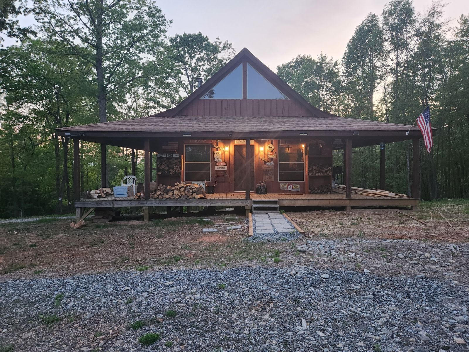 Secluded Cabin on 10 acres - Lenoir, North Carolina - SurvivalRealty.com
