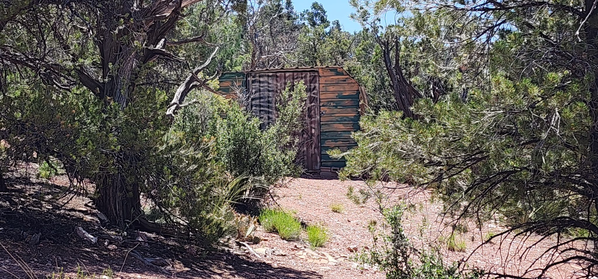 Mountainside Homestead Compound - SurvivalRealty.com