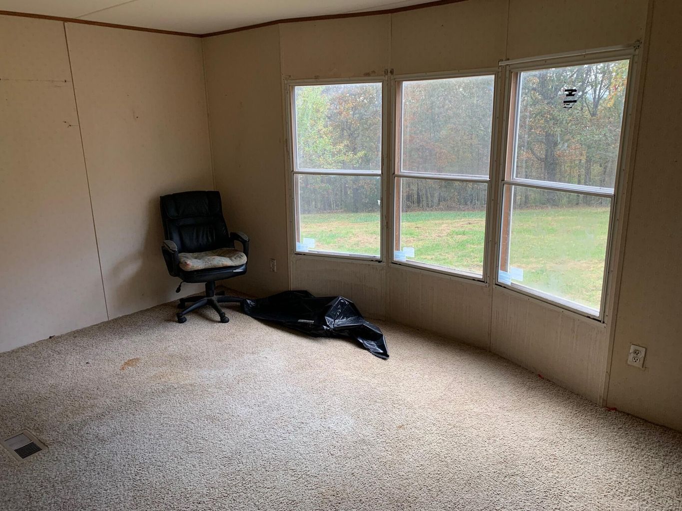 15 Acre Homestead Above the Buffalo River - SurvivalRealty.com