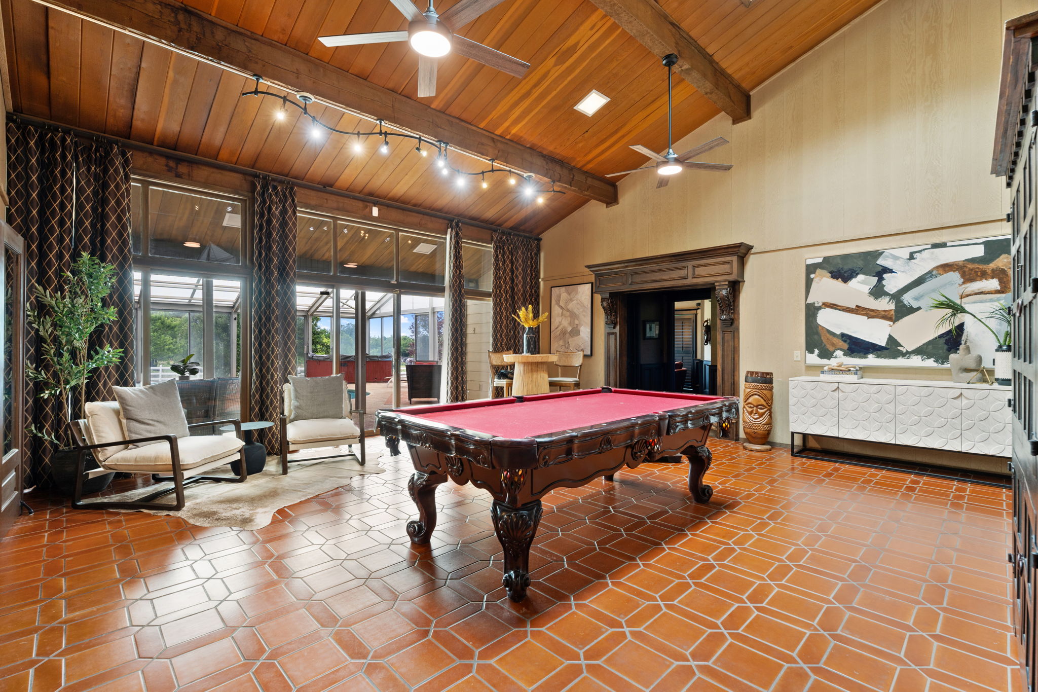 Extraordinary Landmark Estate Nestled on Over 12 Acres - SurvivalRealty.com
