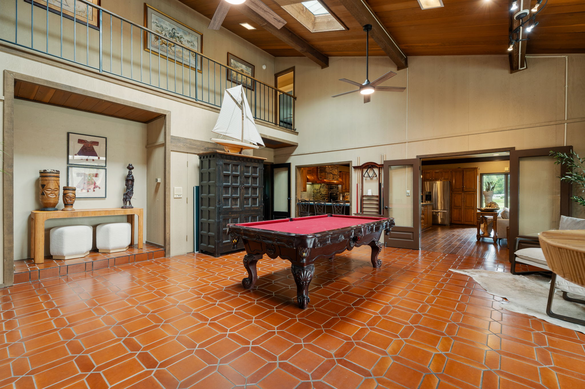 Extraordinary Landmark Estate Nestled on Over 12 Acres - SurvivalRealty.com