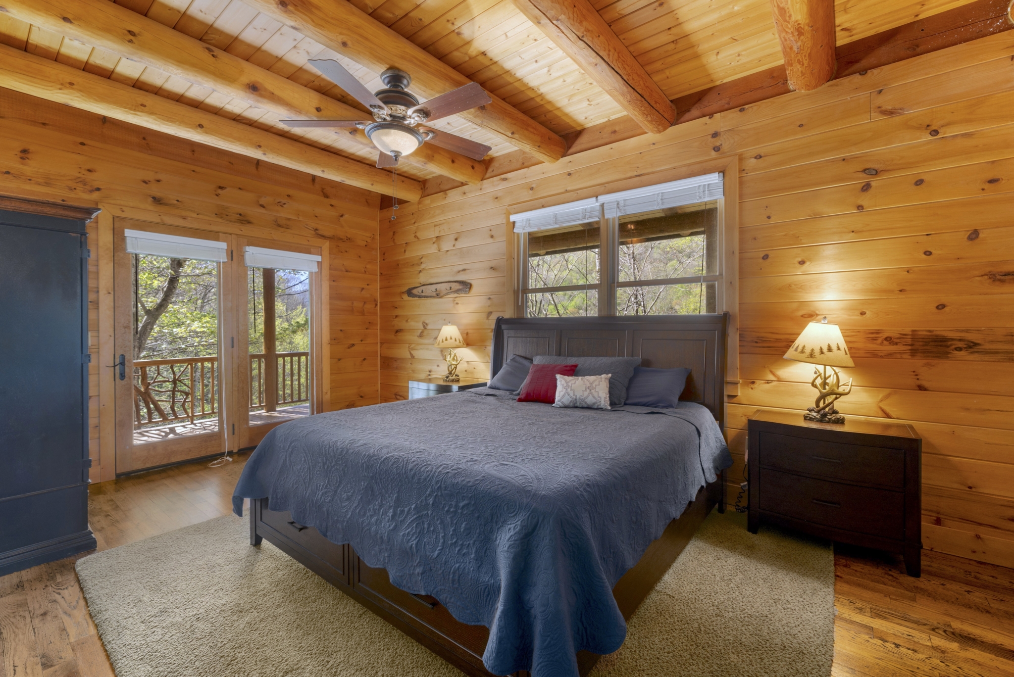 Massive Lodge on 16 Acres, 2 Streams & 4 Rental Cabins - SurvivalRealty.com