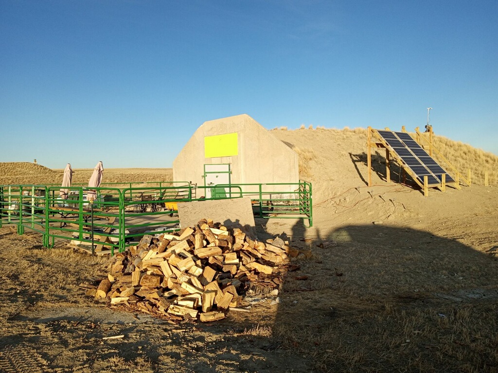 Off-Grid Bunker Home - SurvivalRealty.com