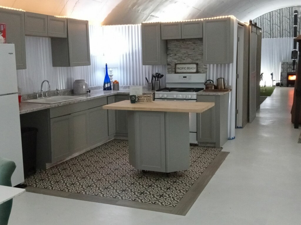 Off-Grid Bunker Home - SurvivalRealty.com