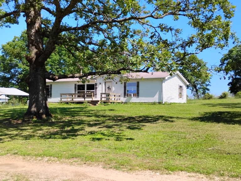 Homesteads for Sale - SurvivalRealty.com