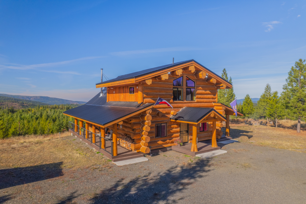 Hungry Ridge Fly-In Log Home Bordering National Forest Near Grangeville ...