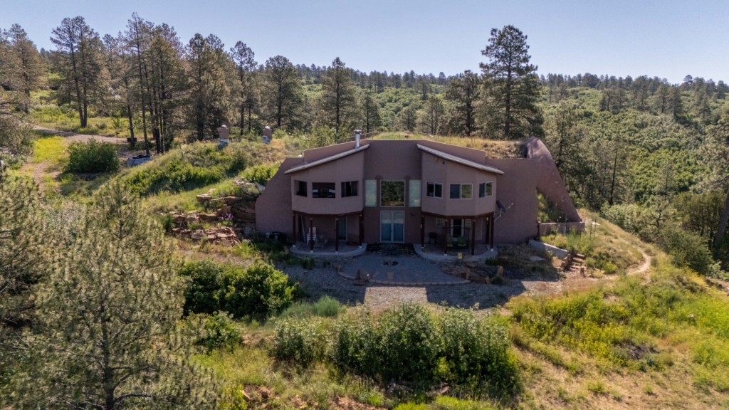 Beautiful Secluded Bunker Home Built for Sustainability and Survival ...