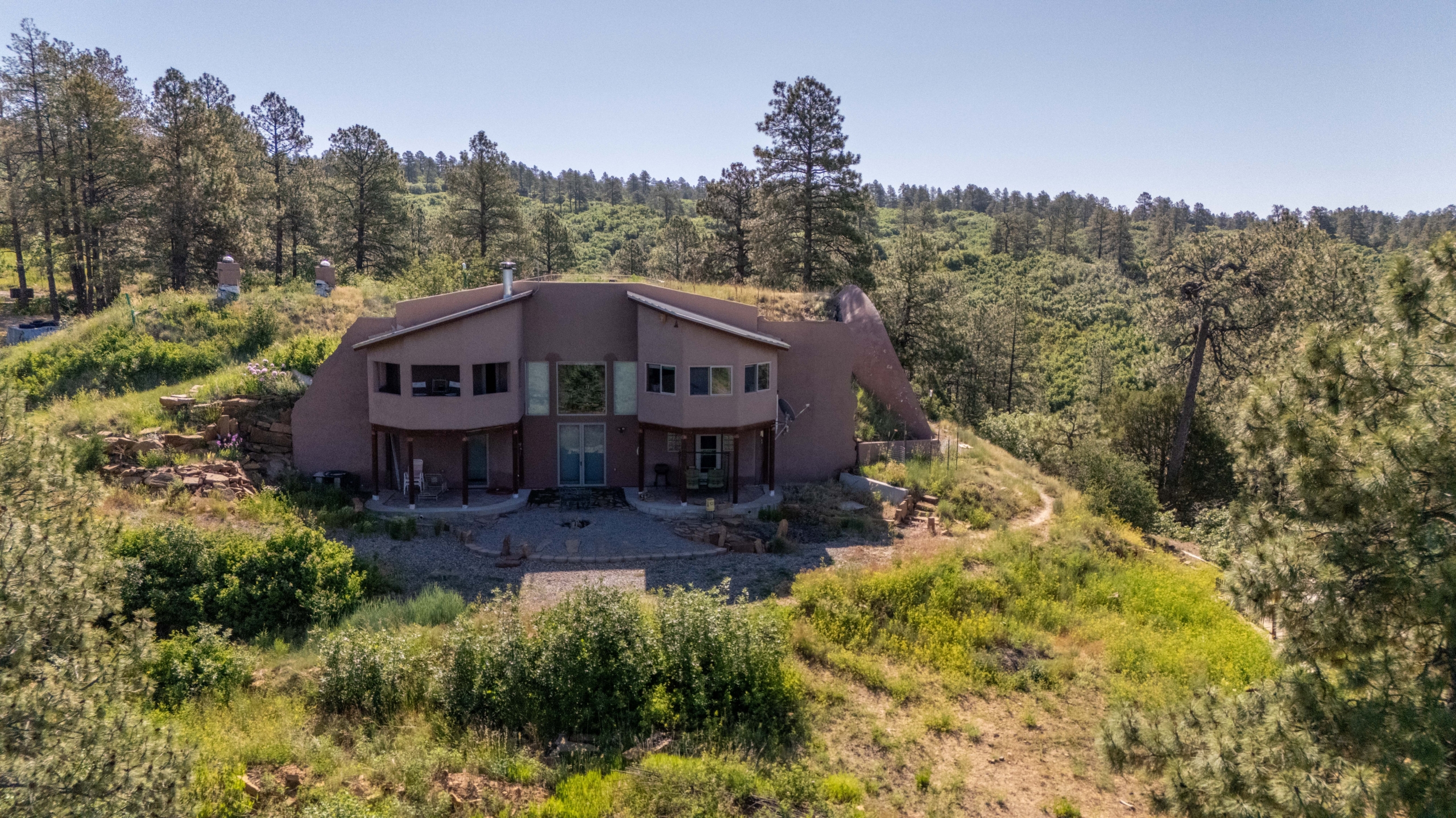 Beautiful Secluded Bunker Home Built for Sustainability and Survival ...